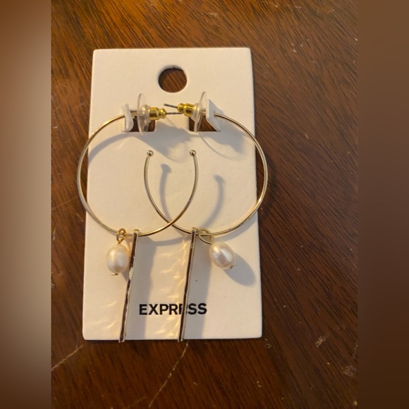 Express | Jewelry | Express Hoop Earrings With Metal And Pearl | Poshmark
